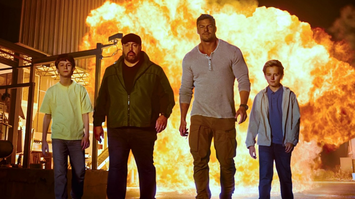 Playdate Review: Alan Ritchson and Kevin James Can't Save This ...